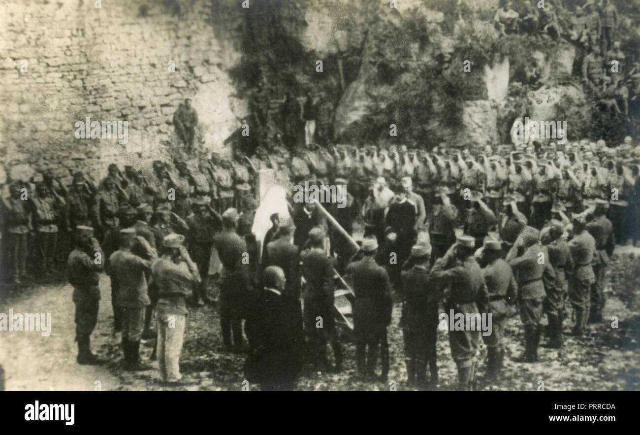 A prayer for Italian patriot Cesare Battisti, 1916 Stock Photo - Alamy