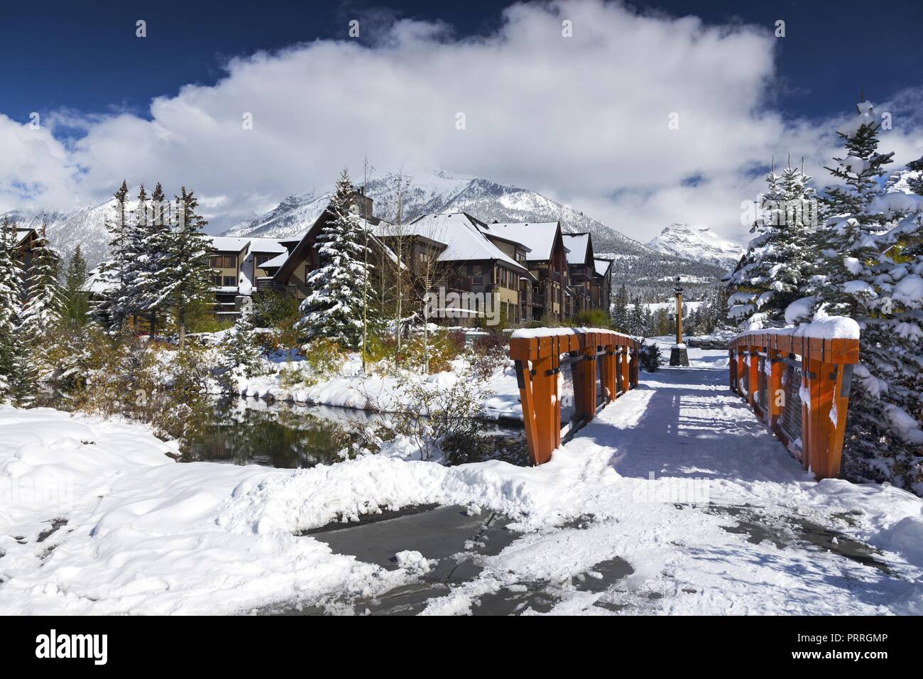 Foothills mountain complex hi-res stock photography and images - Alamy