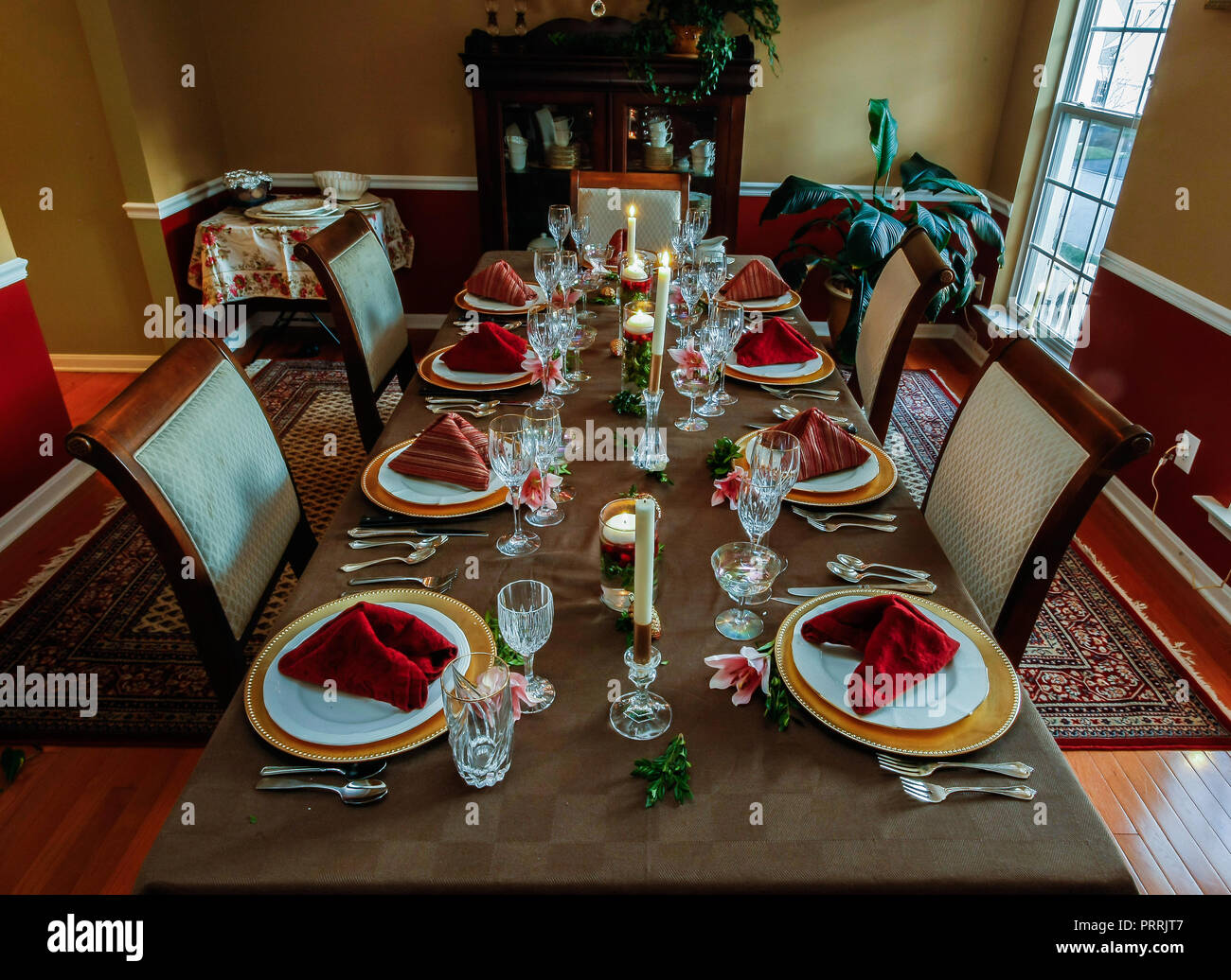 Holiday dinner setting 12-25-11, Chester Springs, PA Stock Photo - Alamy