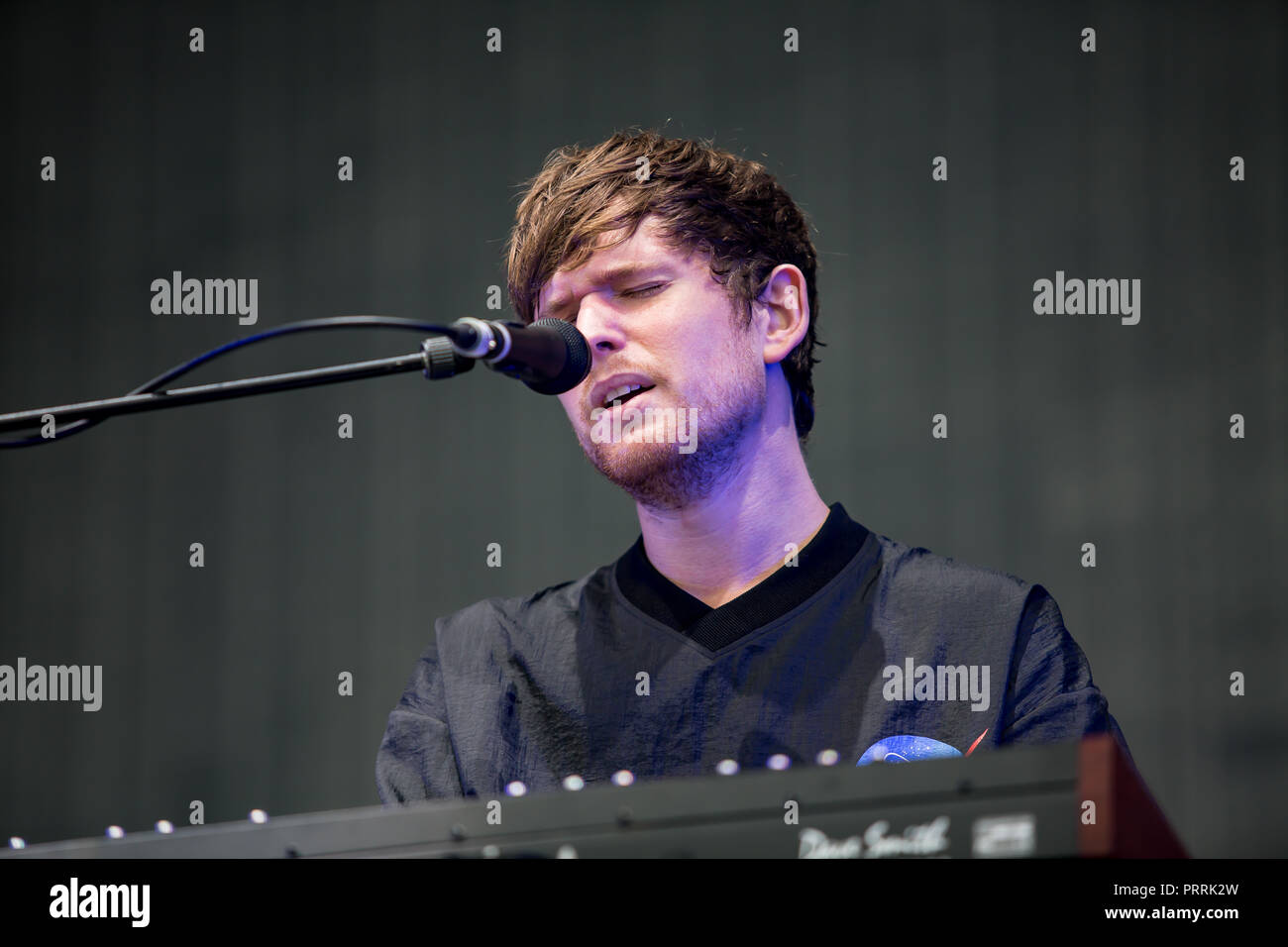 James blake singer hi-res stock photography and images - Alamy