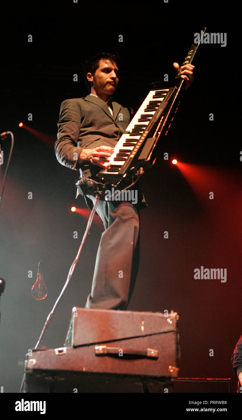 Psychedelic electronica hi-res stock photography and images - Alamy