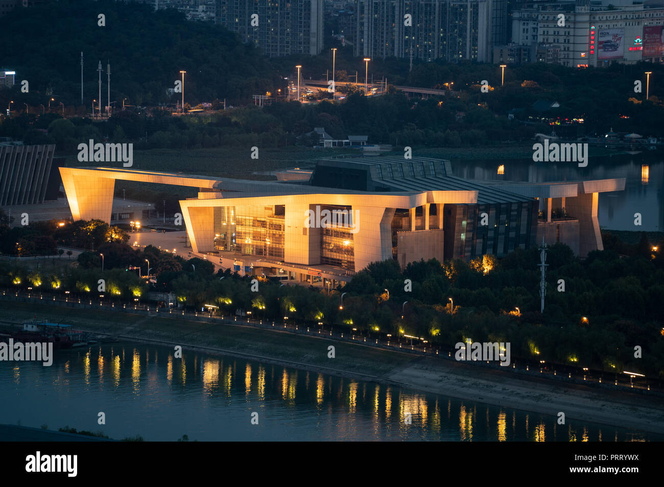 Grand piano house china hi-res stock photography and images - Alamy