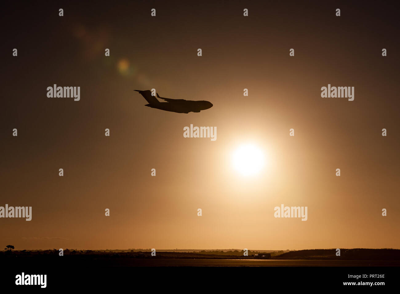 Royal Australian Air Force (RAAF) Boeing C-17A Globemaster III Large ...