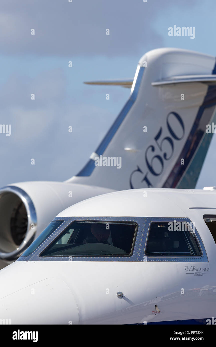 Gulfstream Aerospace G280 twin-engine luxury business jet aircraft ...