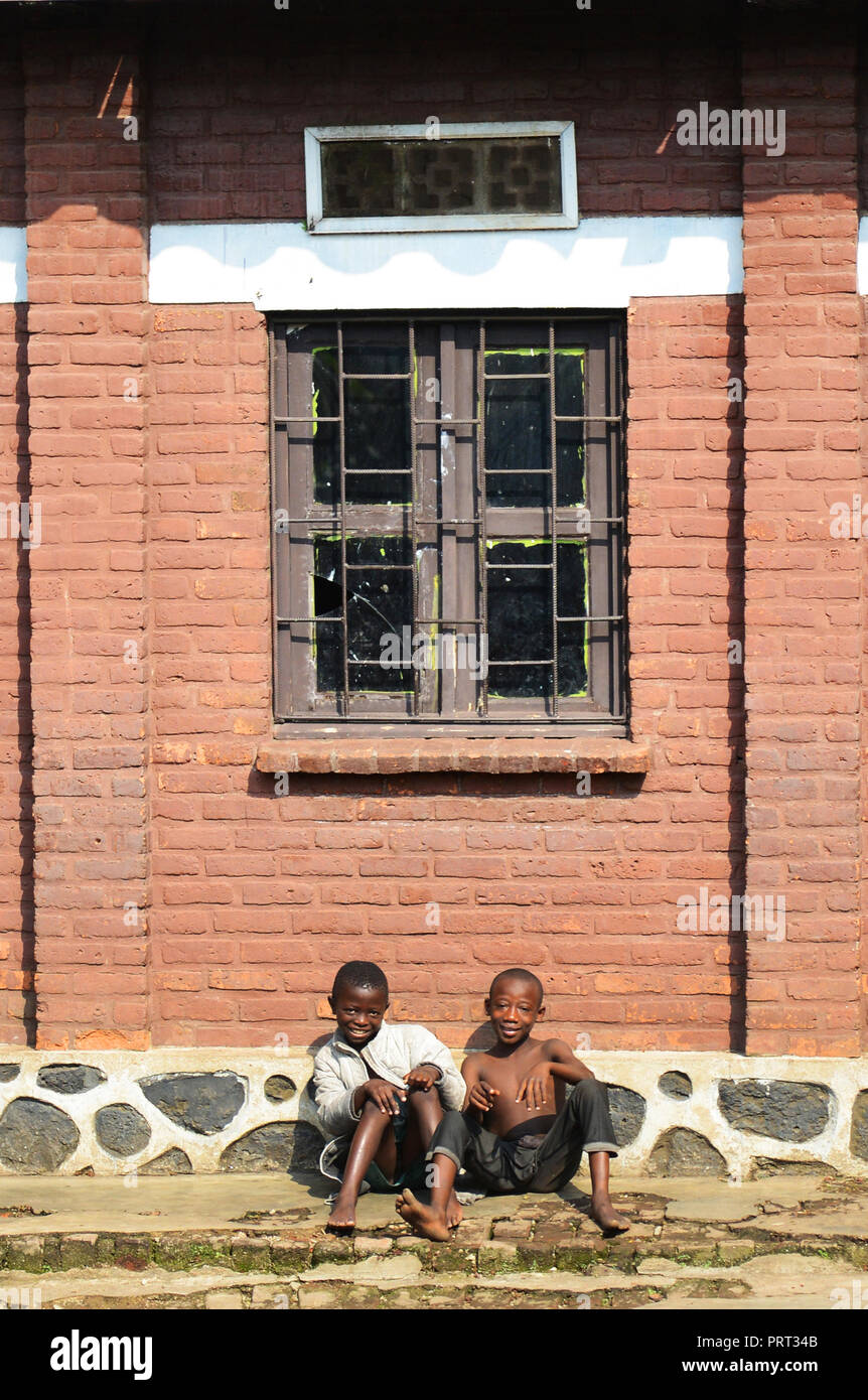 Rwandan boys smiling Stock Photo - Alamy