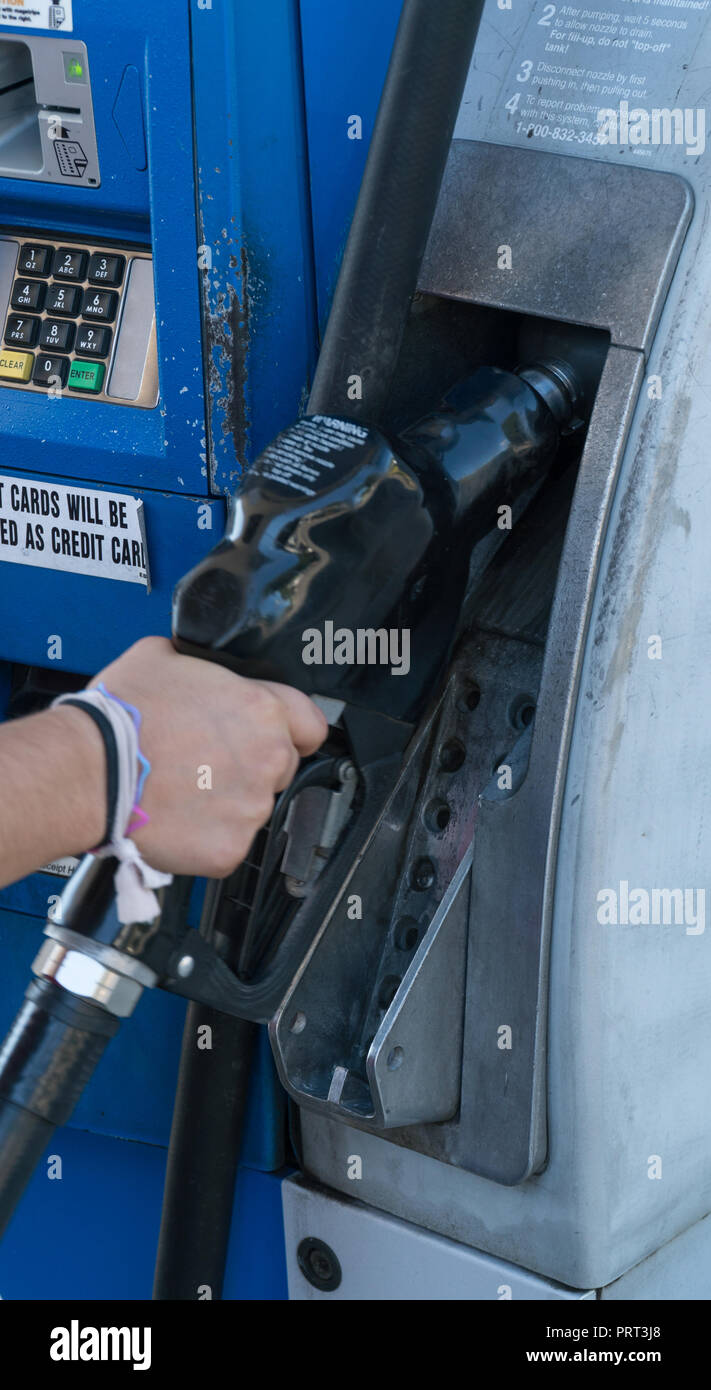Gasoline station booth hi-res stock photography and images - Alamy