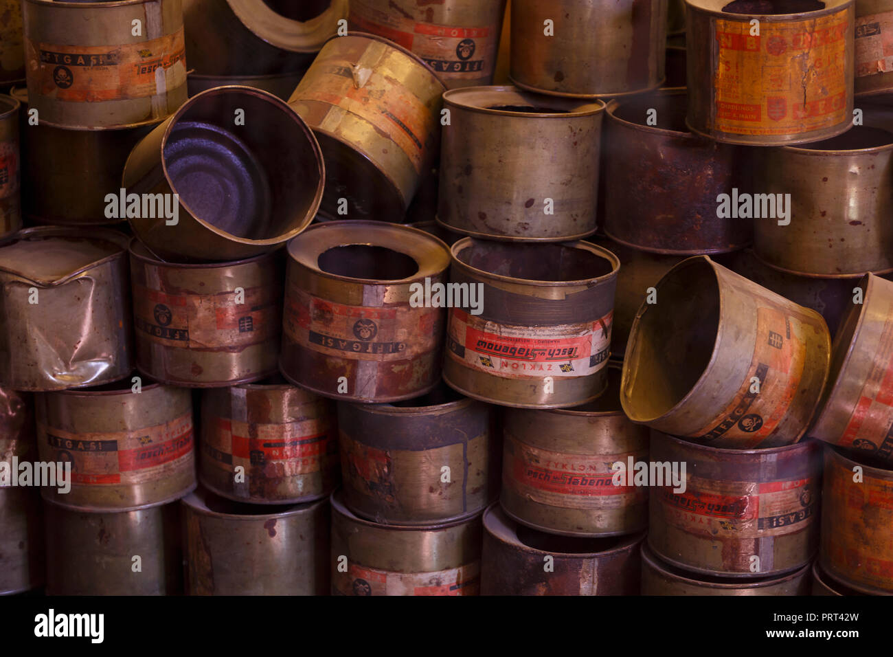 Zyklon b hi-res stock photography and images - Alamy