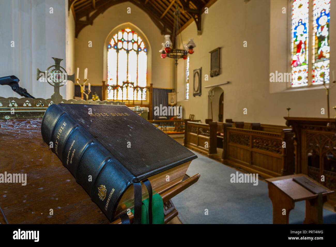 King james bible hi-res stock photography and images - Alamy