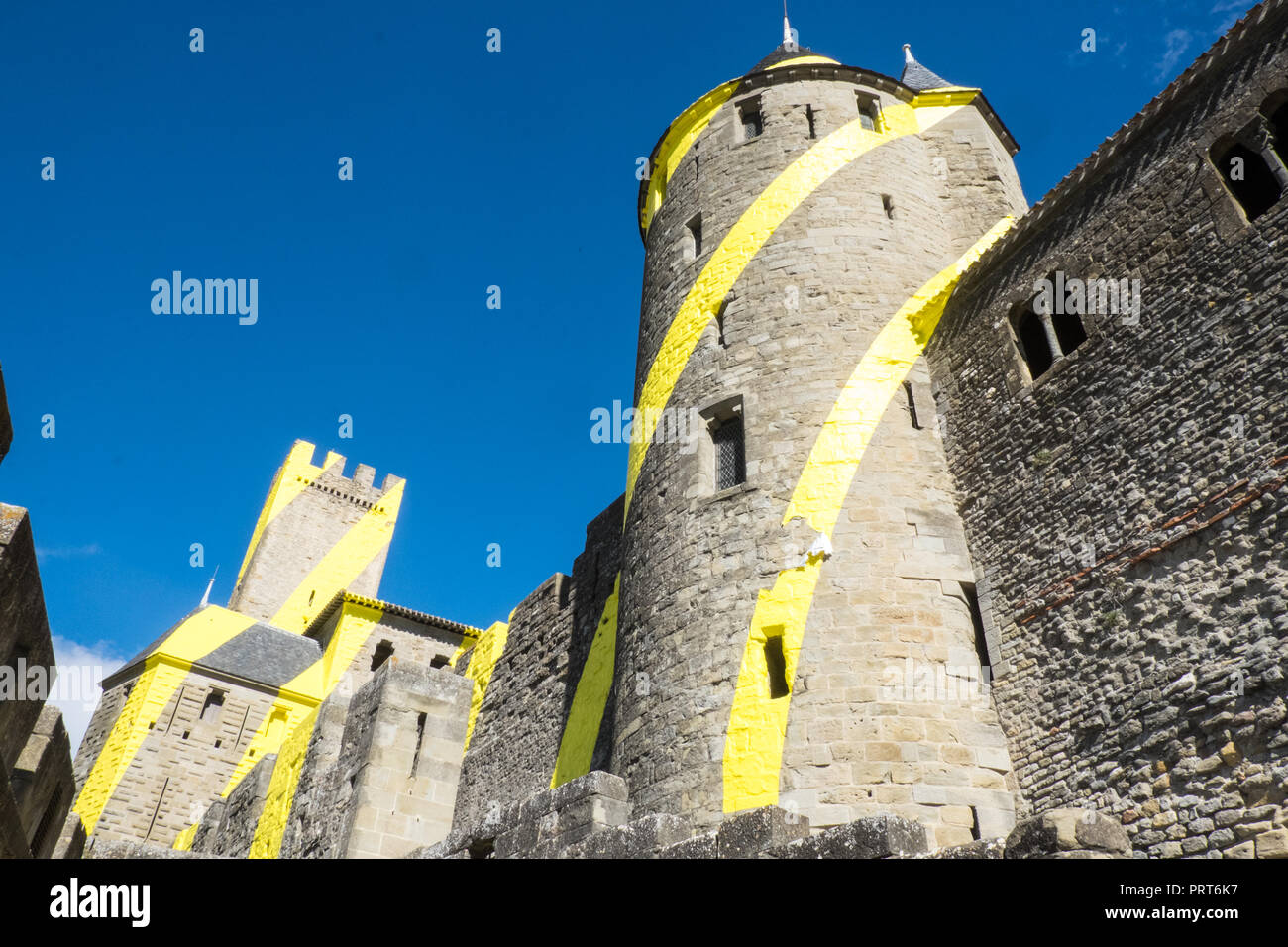 Concentric eccentric circles hi-res stock photography and images - Alamy