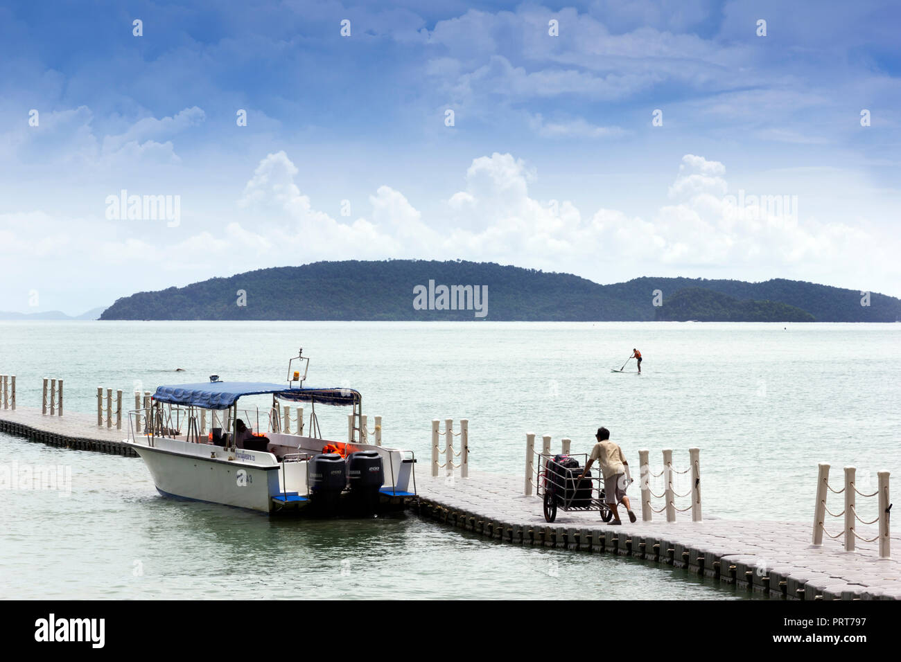 Floating jetty at the Centara Grand Beach Resort & Villas Krabi ...