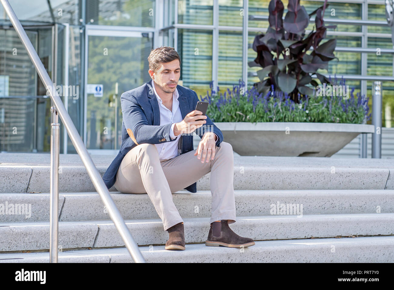 Doing work hi-res stock photography and images - Alamy