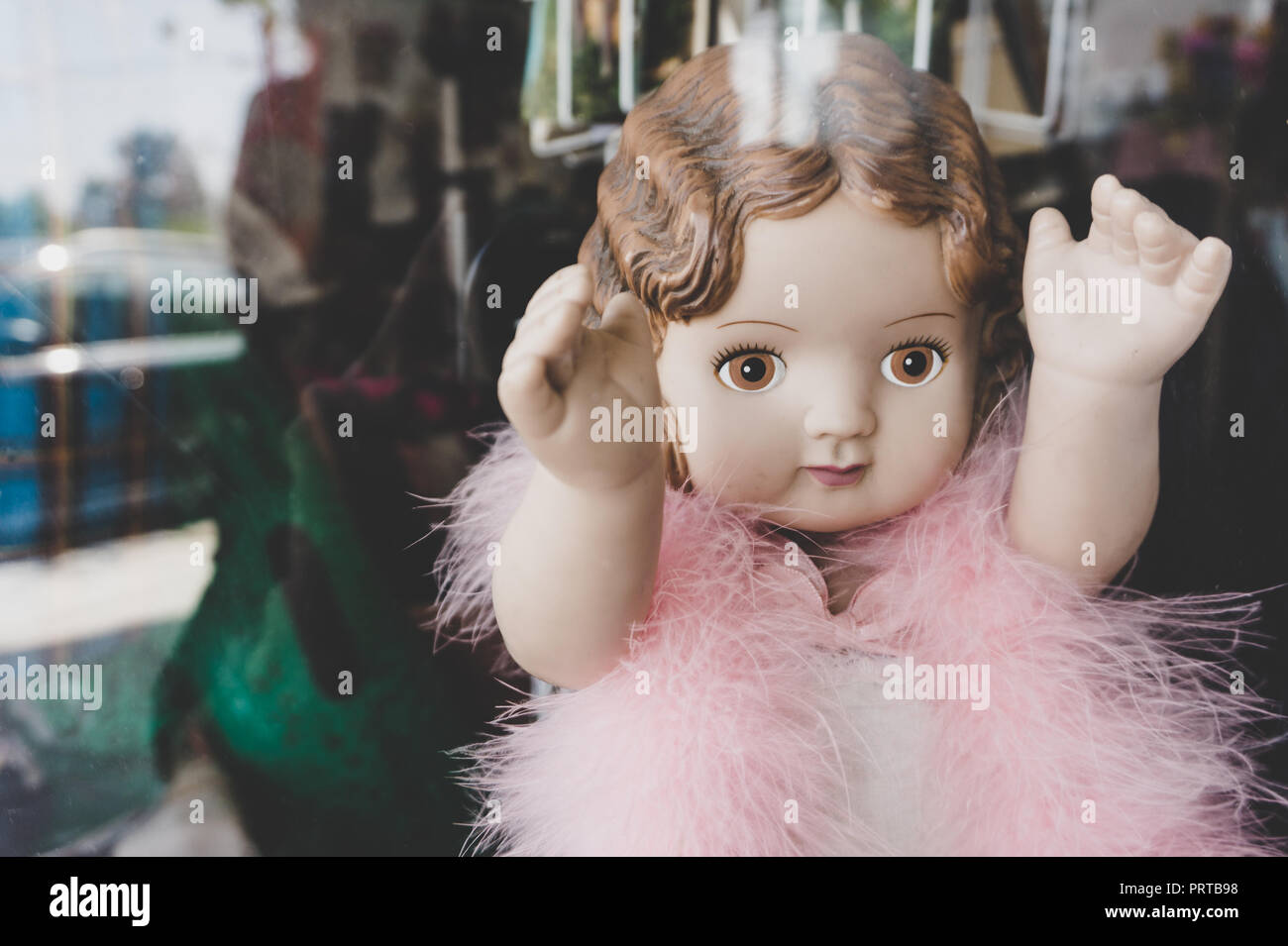 Creepy doll hi-res stock photography and images - Alamy