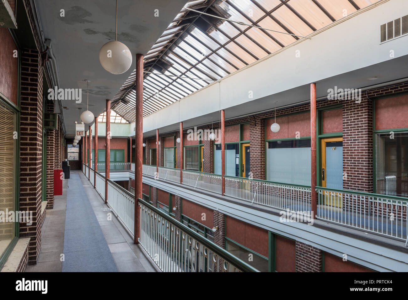 Interior of Woodruff Arcade building in Rogers Park Stock Photo - Alamy