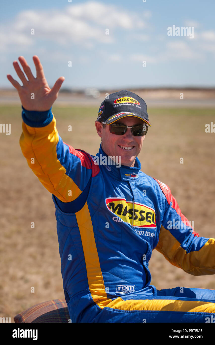 Matt hall pilot hi-res stock photography and images - Alamy