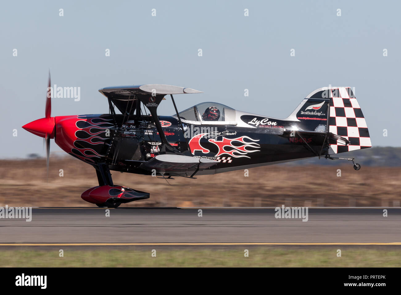 Skip Stewart flying his highly modified Pitts S-2S biplane Prometheus ...