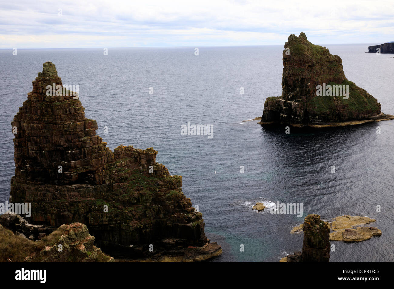 The Duncansby stacks, duncansby head, Scotland, Highlands, United ...