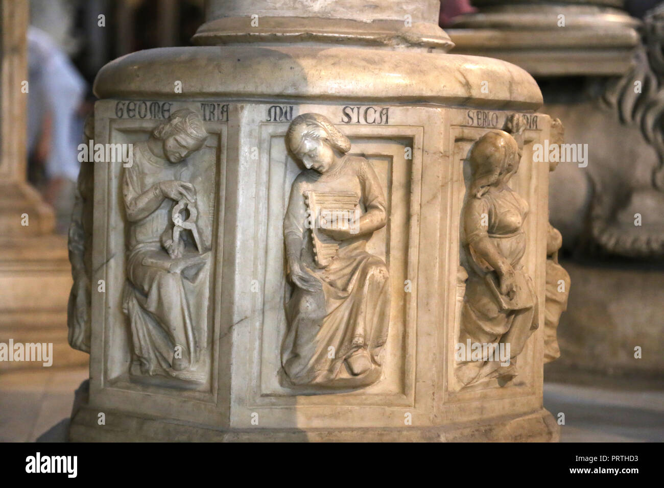 Giovanni pisano sculpture hi-res stock photography and images - Alamy