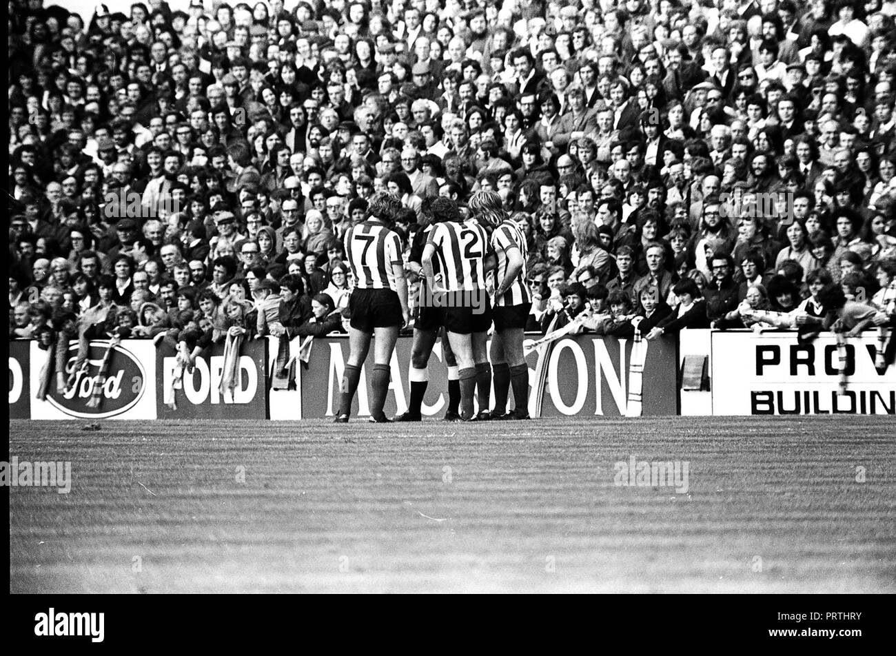 Hotspur press Black and White Stock Photos & Images - Alamy