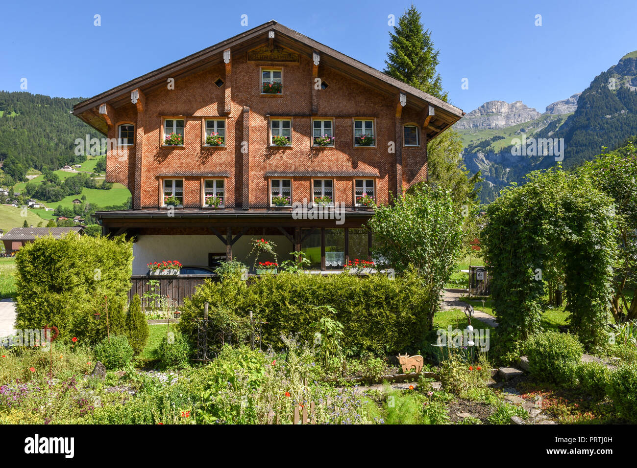 Traditional chalet at Engelberg on the Swiss alps Stock Photo - Alamy