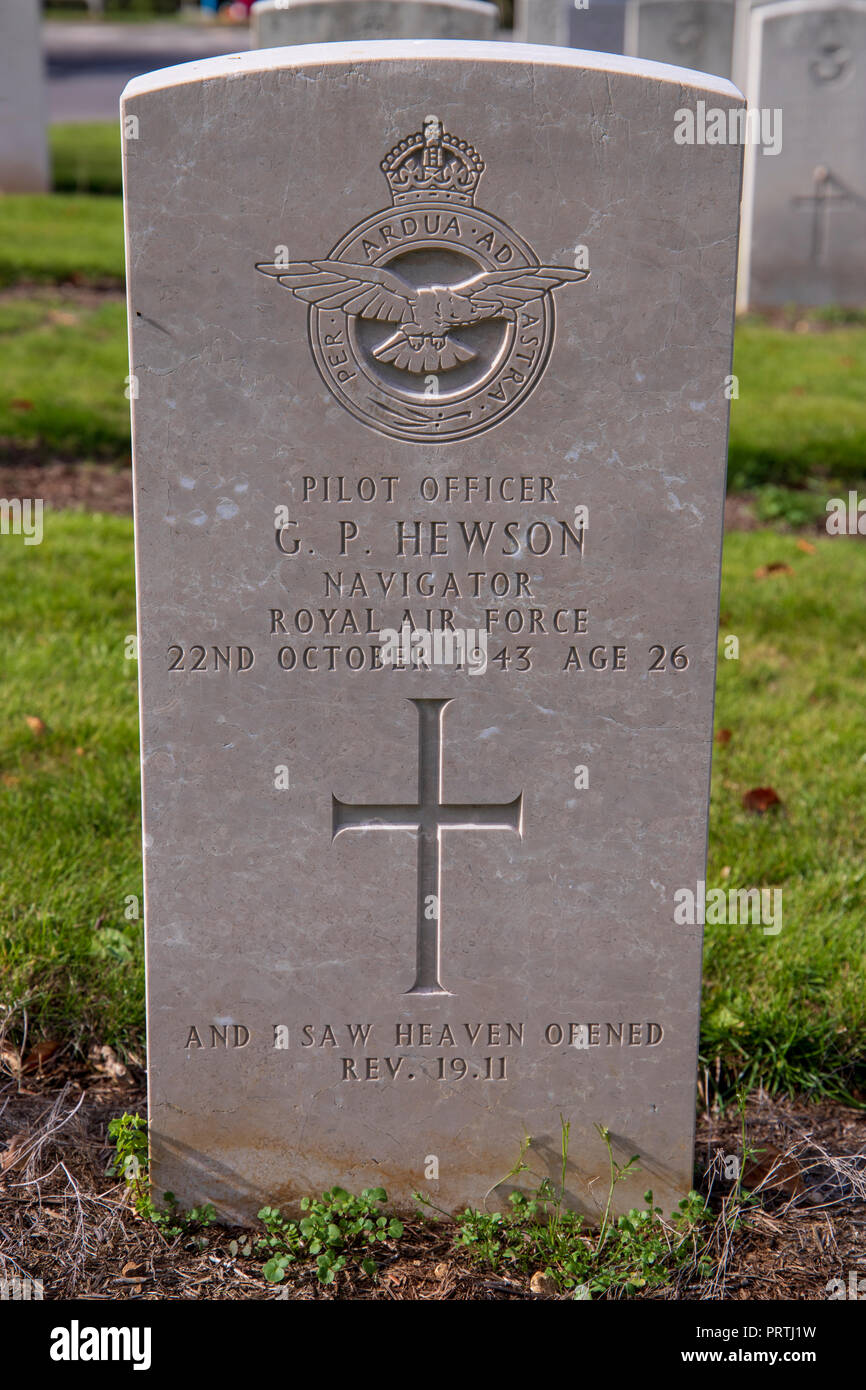 Commonwealth War Graves Commission Grave of George Peter Hewson of the ...