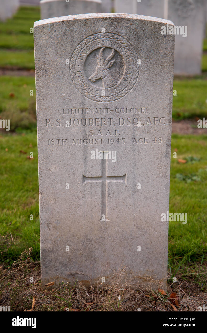 Commonwealth War Graves Commission Grave of Pierre Simond Joubert of ...