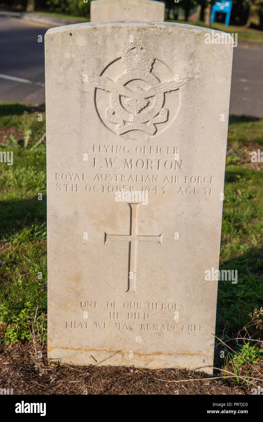 Australian infantry ww2 hi-res stock photography and images - Alamy