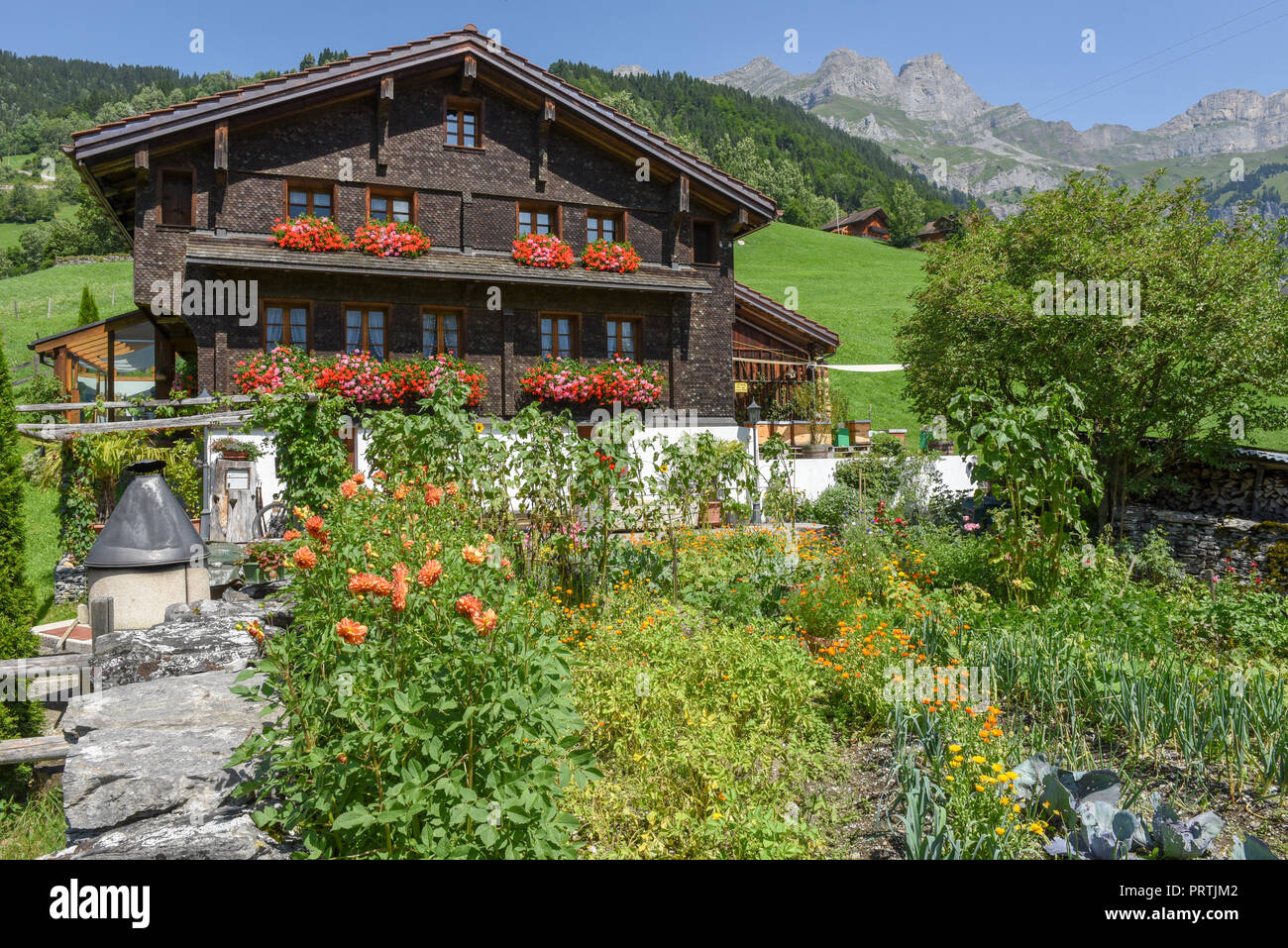 Traditional chalet at Engelberg on the Swiss alps Stock Photo - Alamy