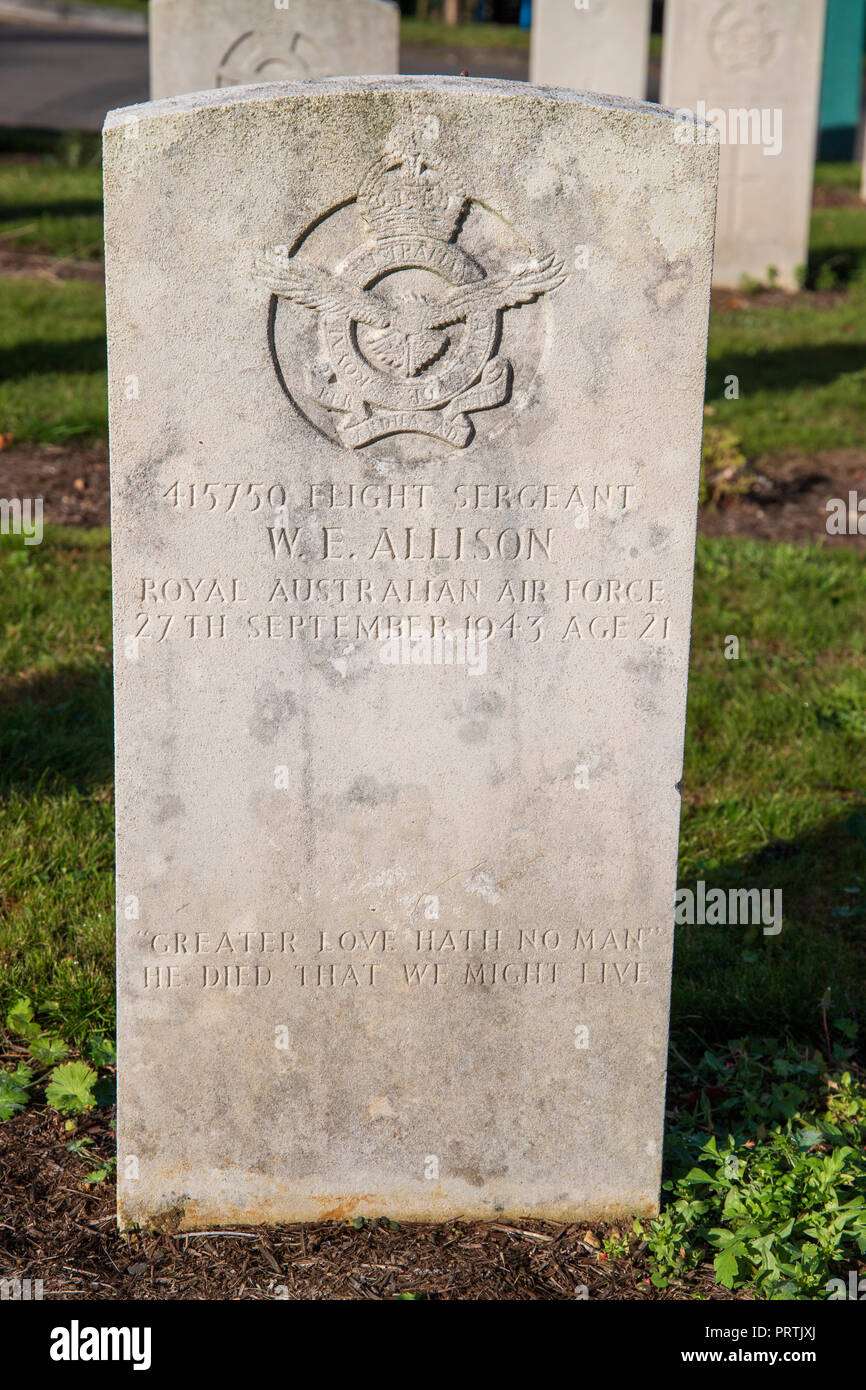 Australian infantry ww2 hi-res stock photography and images - Alamy