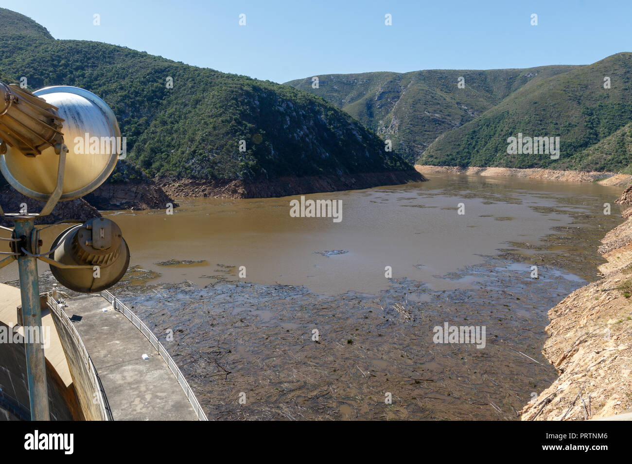 Level side view hi-res stock photography and images - Alamy