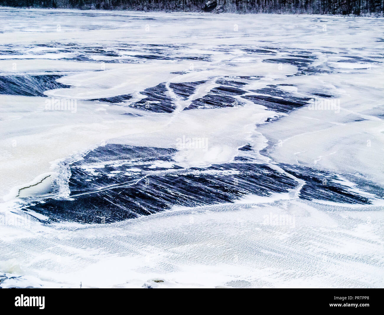 Ice Hogback Dam Hartland, Connecticut, USA Stock Photo - Alamy