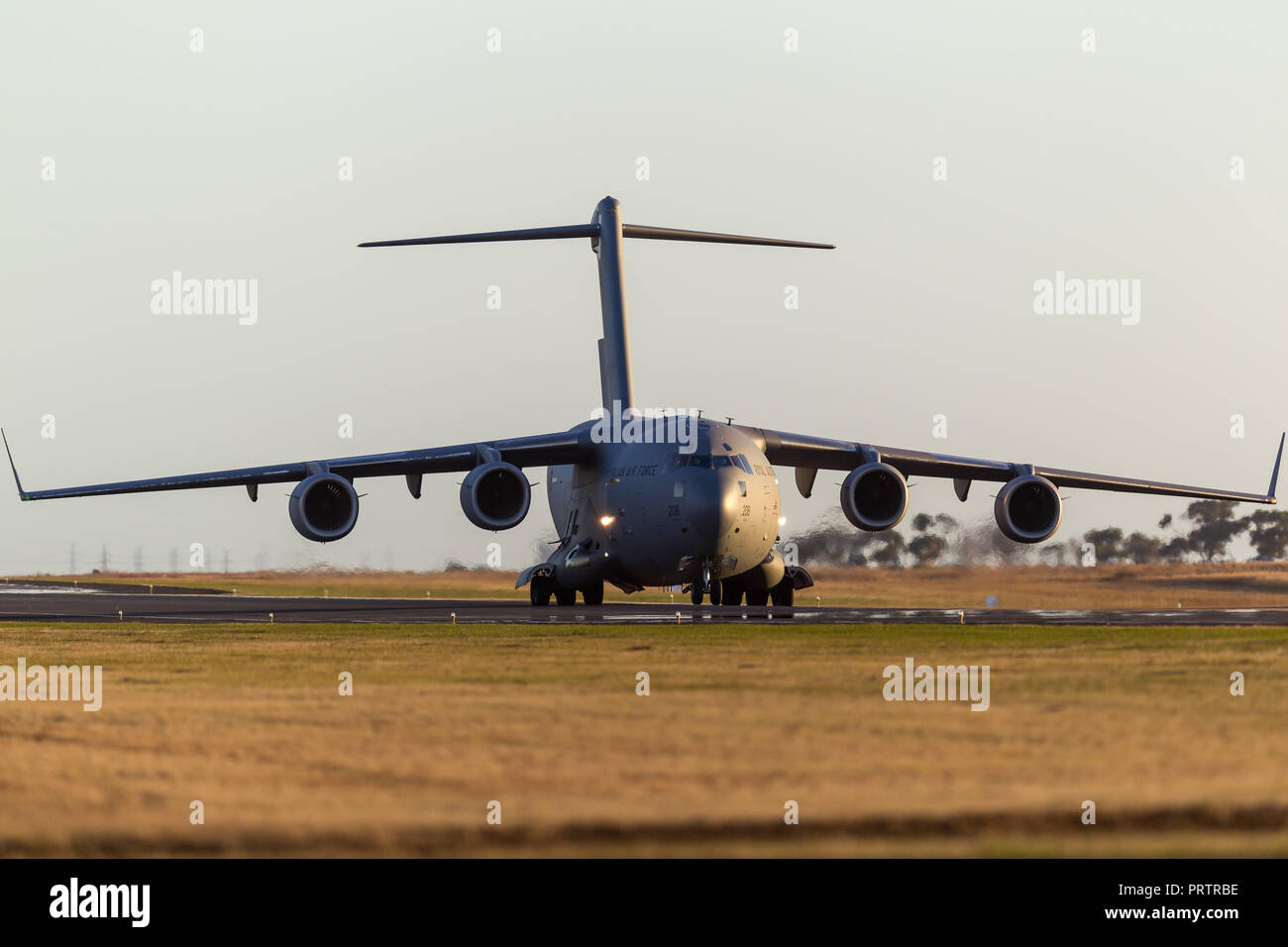 Royal Australian Air Force (RAAF) Boeing C-17A Globemaster III Large ...