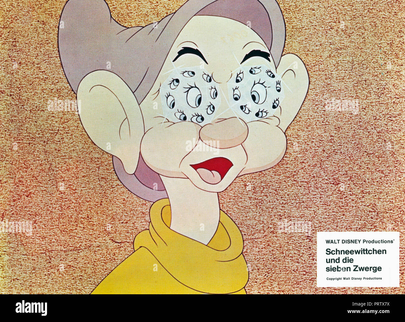 Seven dwarfs dopey hi-res stock photography and images - Alamy