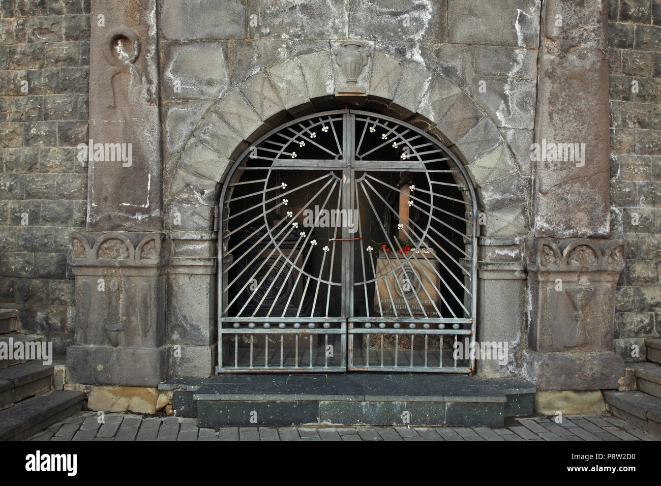 Mtatsminda pantheon hi-res stock photography and images - Alamy