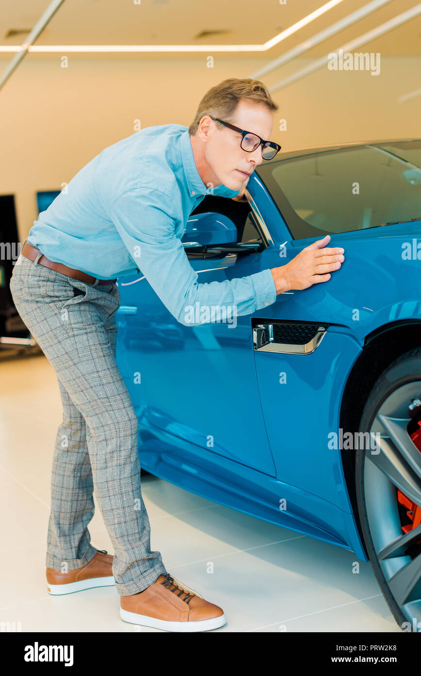 Man touching car sale hi-res stock photography and images - Alamy