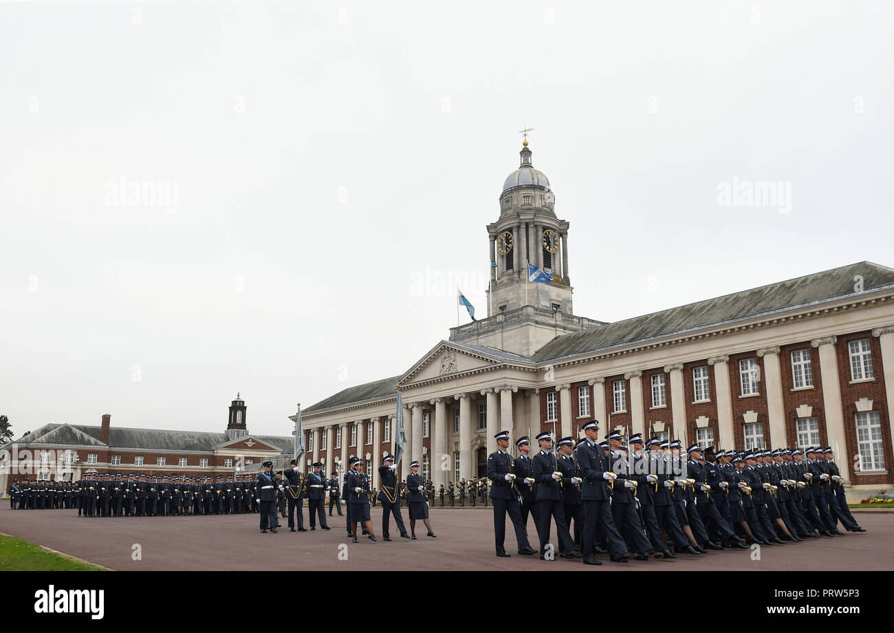 Officers and airmen and airwomen parade as the RAF held its first ever ...