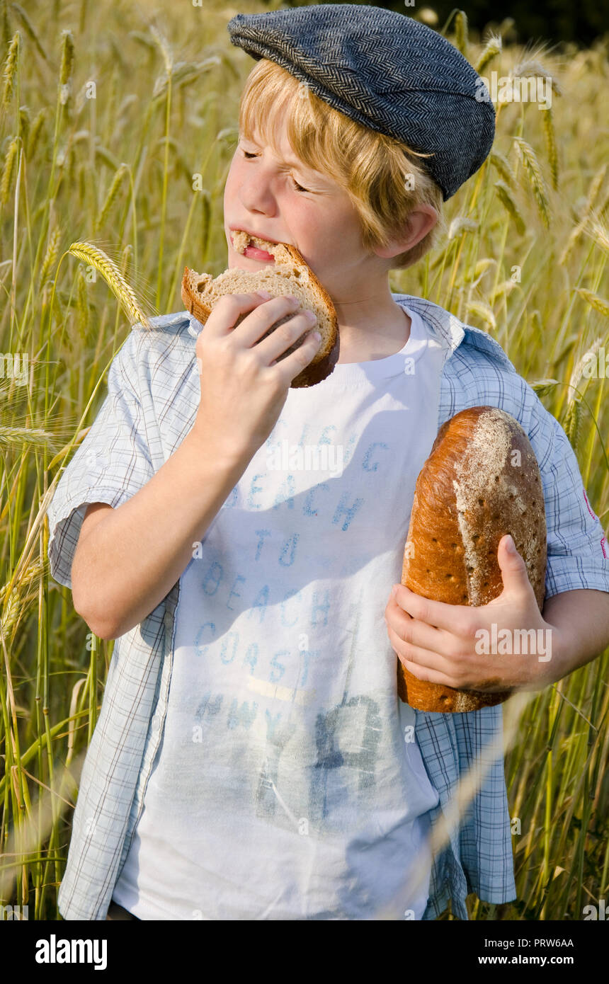 Farmer boy hi-res stock photography and images - Alamy