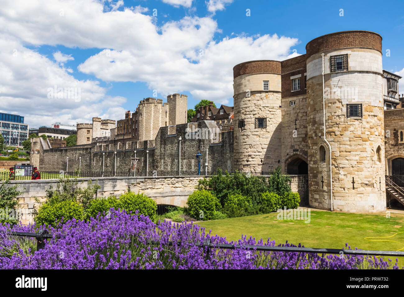 England, London, City of London, Tower of London, The Byward Tower ...