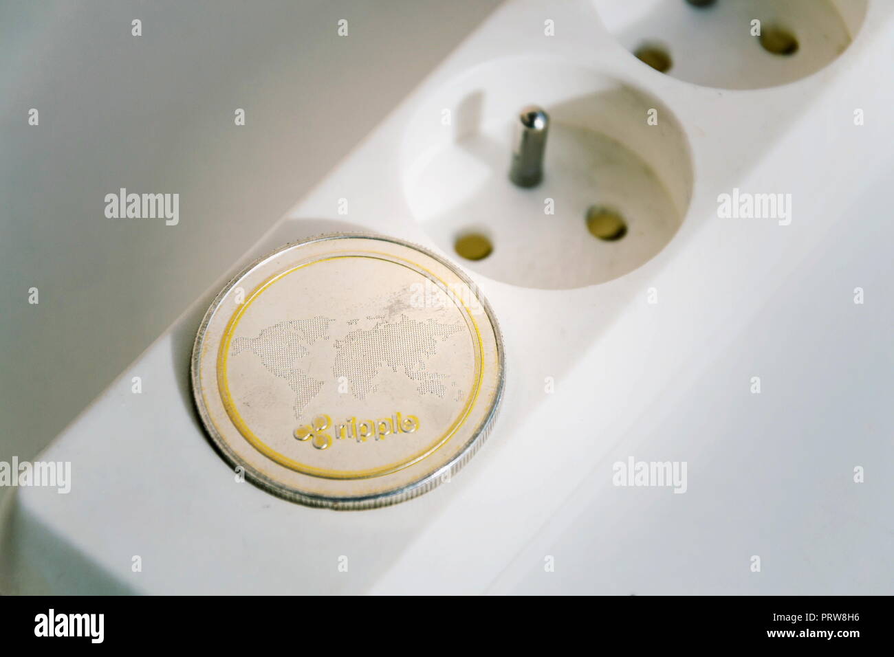 Power socket symbol hi-res stock photography and images - Alamy