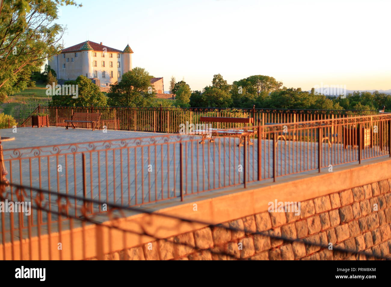 Chateau d'Aiguines, Parc regional du Verdon, Var, 83, Provence, PACA ...