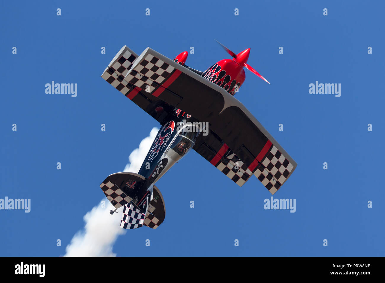 Skip Stewart flying his highly modified Pitts S-2S biplane Prometheus ...