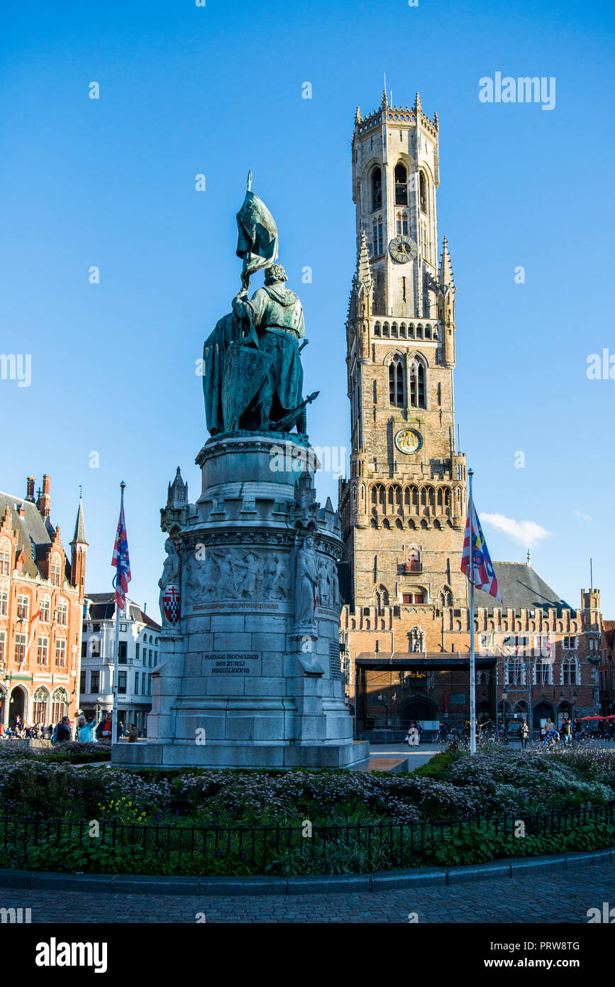 Harbor place plaza hi-res stock photography and images - Alamy