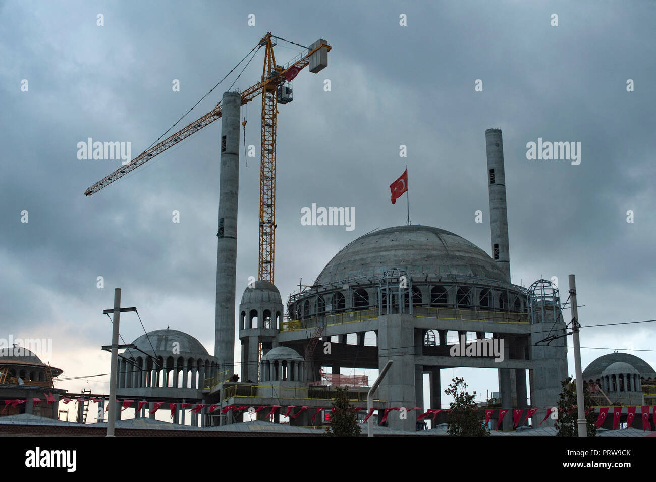 New Taksim Mosque construction Istanbul, Turkey Stock Photo - Alamy