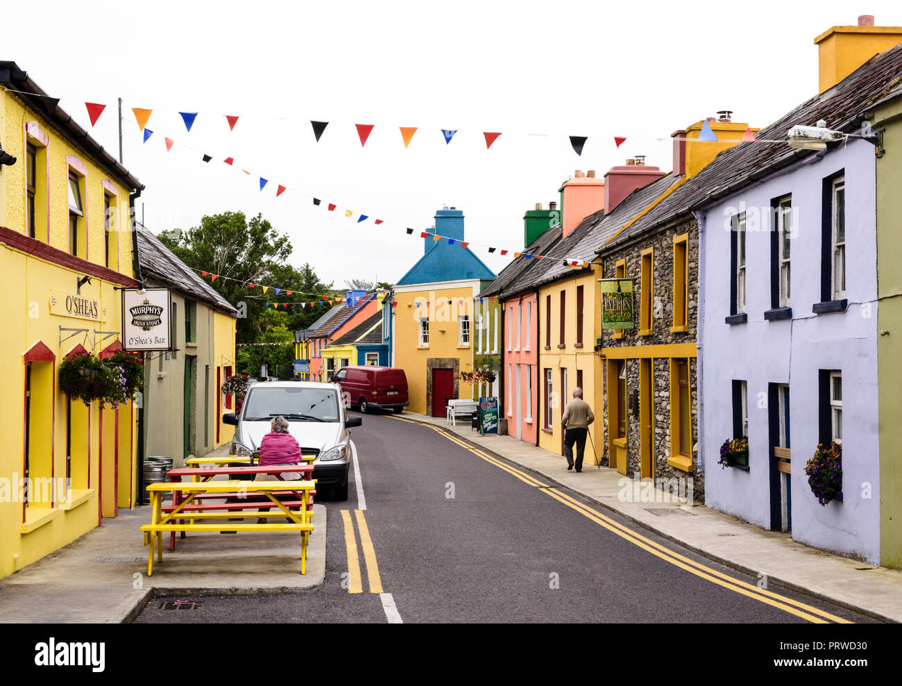 Village ireland eyeries hi-res stock photography and images - Alamy
