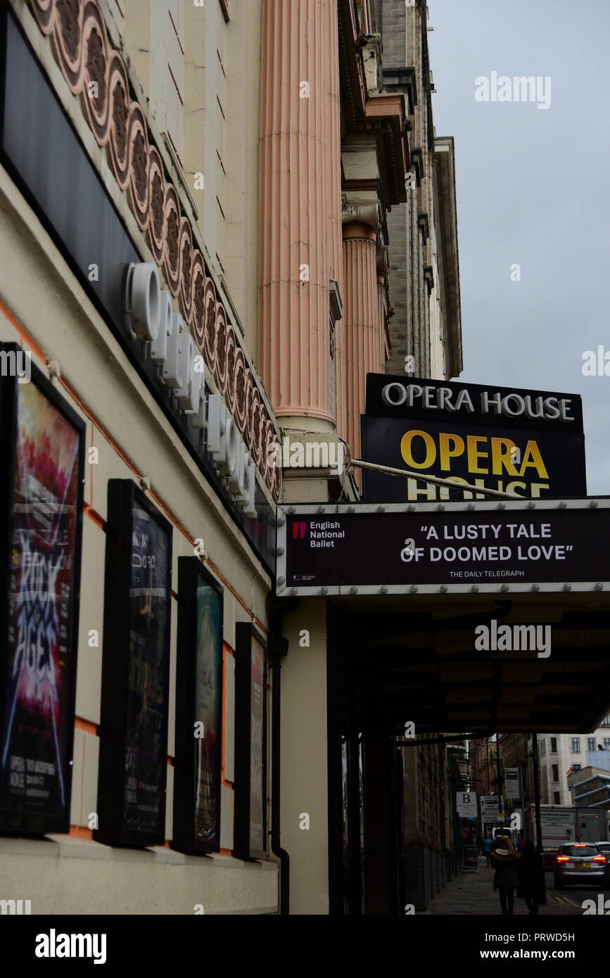Manchester opera house hi-res stock photography and images - Alamy