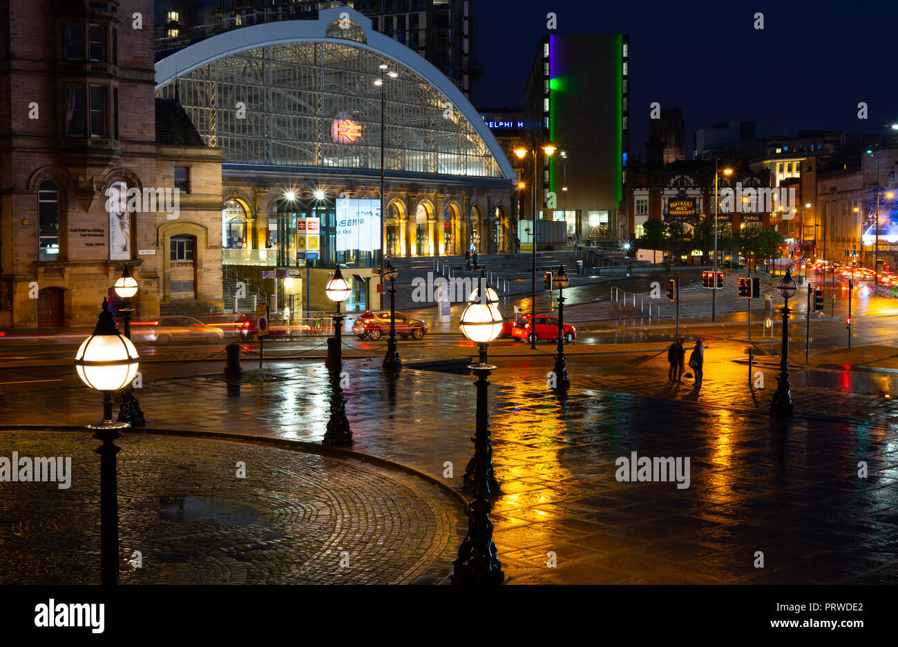 Street lights victorian hi-res stock photography and images - Alamy