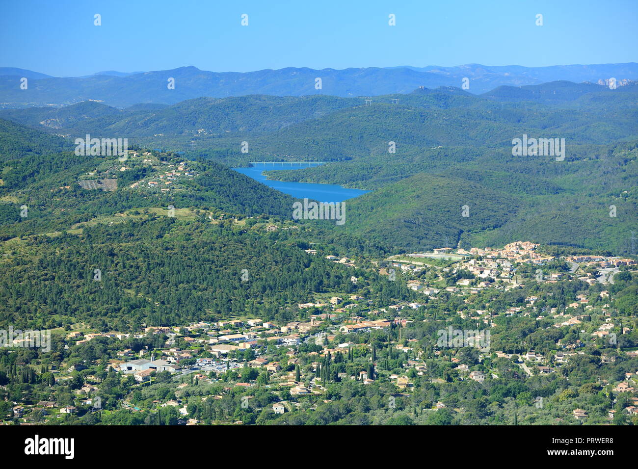 Top view above Le Val du Tignet et le lac de Saint Cassien, 06, Alpes ...