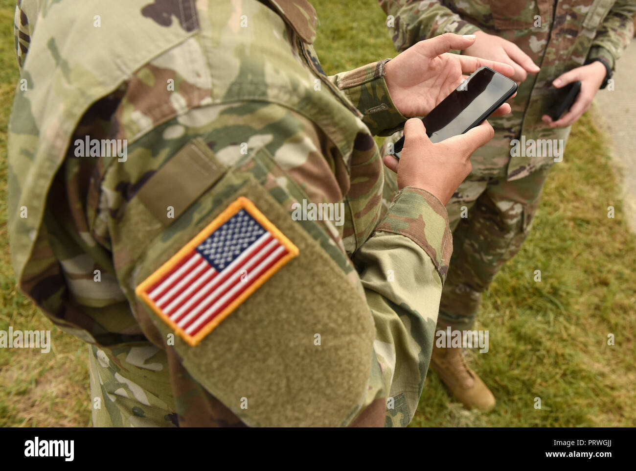 Us army communication hi-res stock photography and images - Alamy