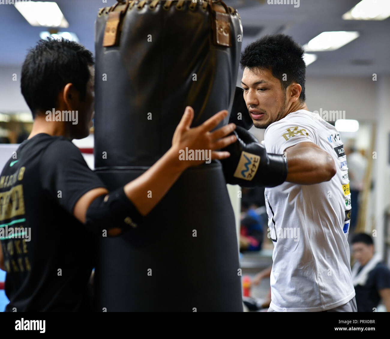 Tokyo, Japan. 4th Oct, 2018. (R-L) Ryota Murata, Sendai Tanaka Boxing : Ryota Murata of Japan ...