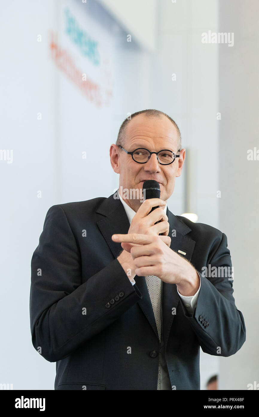 Siemens healthineers hi-res stock photography and images - Alamy