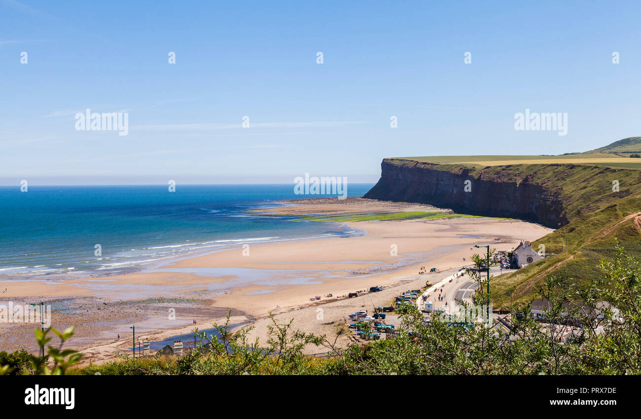 Cliffs of saltburn hi-res stock photography and images - Alamy